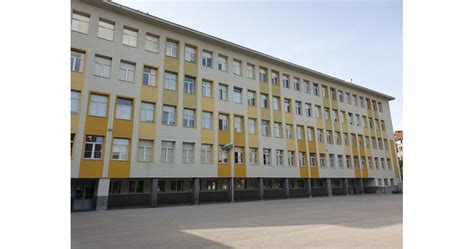 Излязоха свободните места от второто класиране за гимназиите в София