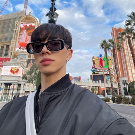 بیوگرافی لی گی کوانگ از خوانندگی تا بازیگری با عکس