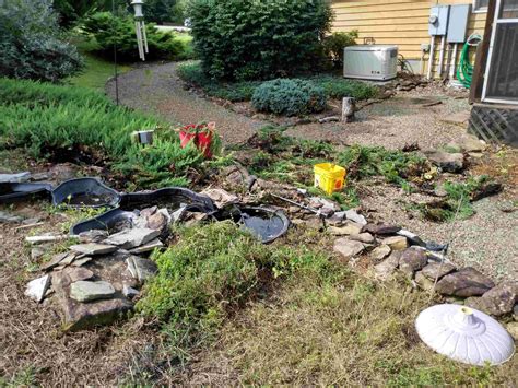 Goofy Goon Escapes Her Geeper Mehrling Muse