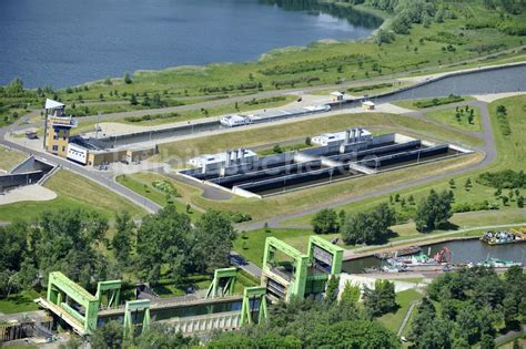 Luftbild Rothensee Schleuse Rothensee Am Wasserstrassenkreuz Magdeburg