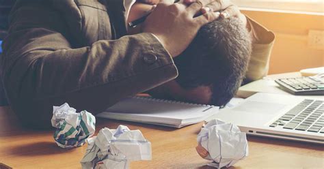 why do candidates fail at job interviews