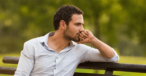 8 Things Introverts Understand About People That Extroverts Miss According To Psychology The