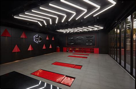 썬팅샵인테리어 세차장 선팅샵공사 카센터 진행과정 사무실인테리어 디자인 공사 비용견적 플랫폼 Garage Design Interior Luxury Garage