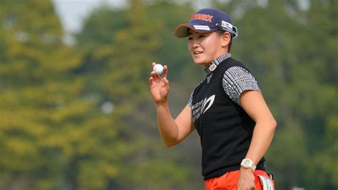 Lpga Akie Iwai Joue 63 Et Mène La Classique Du Japon Par Un Coup Rdsca