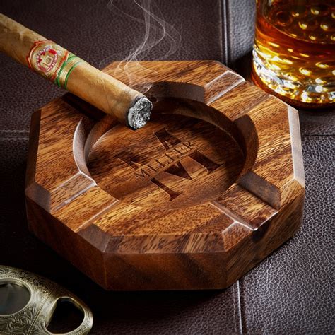 Ellington Custom Cigar Ashtray Wood Natural