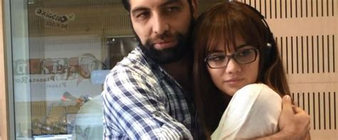 Tato Cepeda Le Quita El Brasier A Cata Bernal En El Gallo