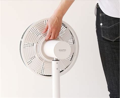 어디든 들고 다니는 무선 선풍기 야구장 ‘핵인싸템 중앙일보