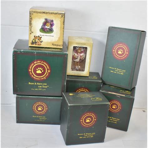 8 Boyds Bears Collection In Boxes With Cards