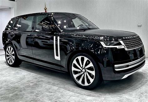 Range Rover Autobiography 2023