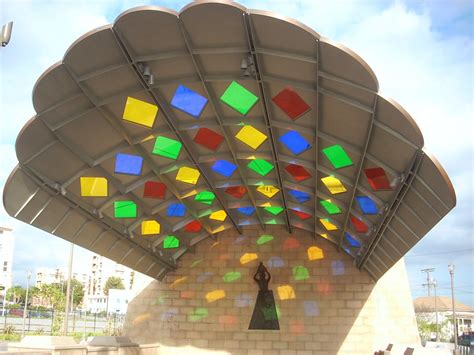 Scallop And Stained Glass Canopy At Mariachi Plaza Gold Li Flickr