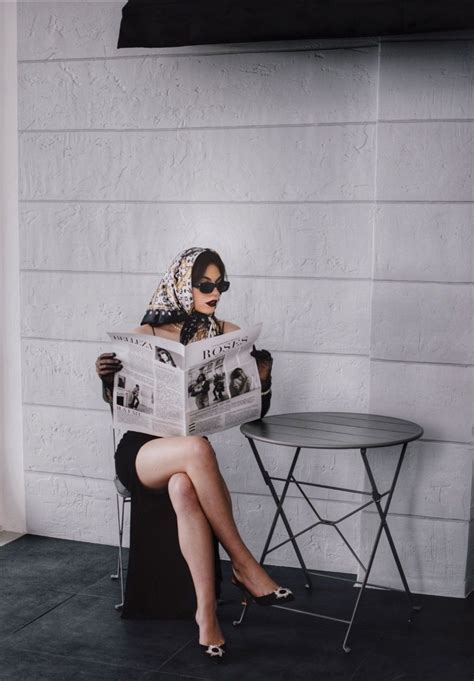 Девушка в чёрном платье Sesión De Fotos Vintage Poses Para Sesión De Fotos Sesión De Fotos