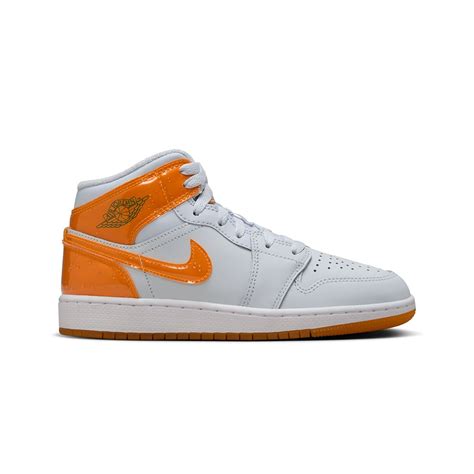Jordan 1 Orange