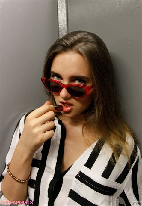 Zishy Nude Onlyfans Leaked Photo Topfapgirls