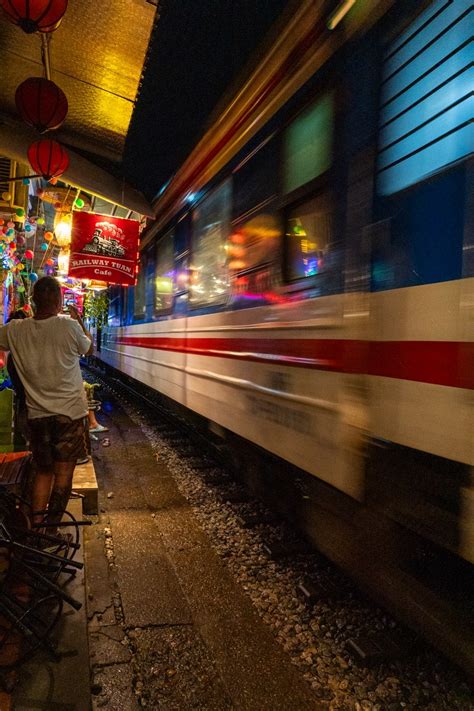 The Ultimate Guide To Hanoi Train Street Schedule Cafes