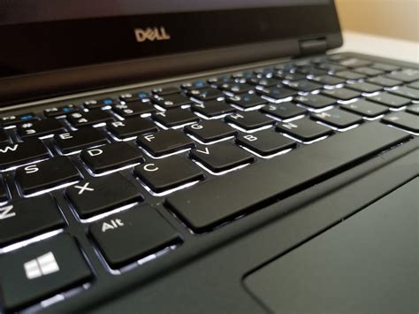 Dell Latitude 7389 2 In 1 Review Good For Business