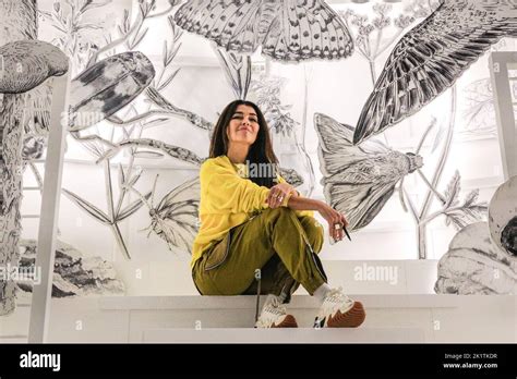 London Uk 20th Sep 2022 The Artist Es Devlin With Her Work Come