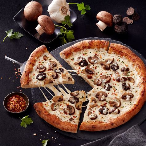 Albertsons New Line Of Premium Frozen Pizzas Joins Own Brand