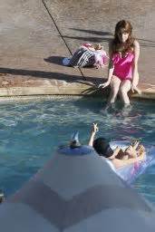 Anna Kendrick In A Bathing Suit At A Pool In Hawaii June 2015 • Celebmafia