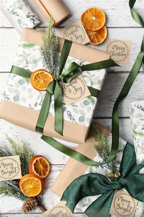 How To Elevate T Wrapping With Dried Oranges And Greenery