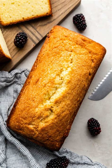 Traditional Pound Cake Permude
