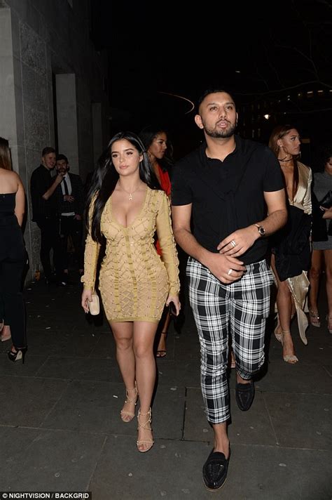 Busty Demi Rose Flaunts Figure While Out With Male Friend Daily Mail Online