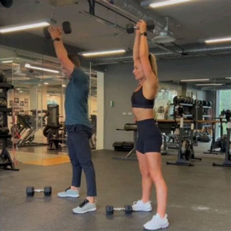 Alternate Snatches By Jason G Exercise How To Skimble