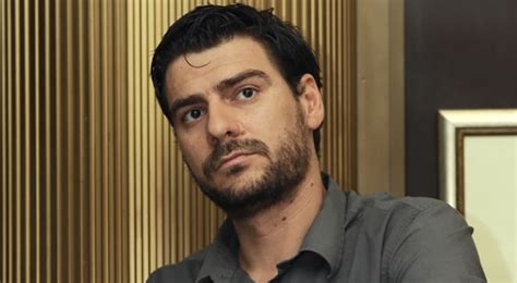 Игор Ђорђевић Човек учи болно споро Frontal