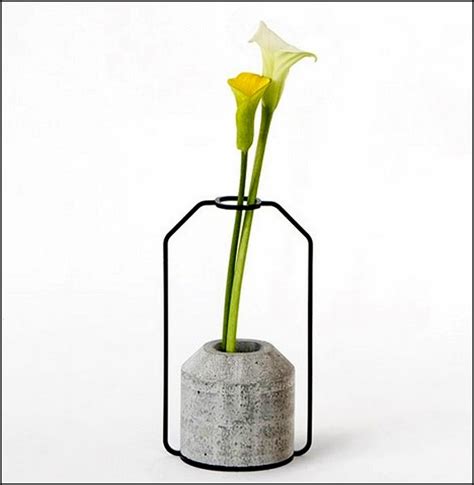 Цветы в бетоне. Серия бетонных ваз Weight Vases для маленьких букетов