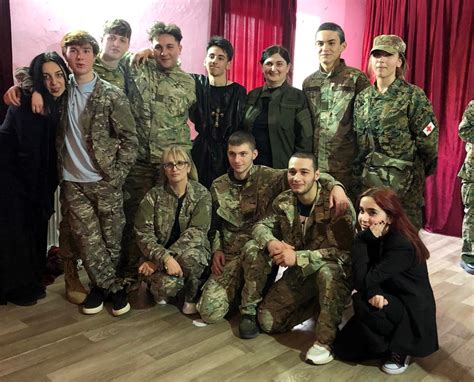 ქართული ენა ლიტერატურისა და საზოგადოებრივ მეცნიერებათა კათედრა დედაენის დღისადმი მიძღვნილ კვირეული