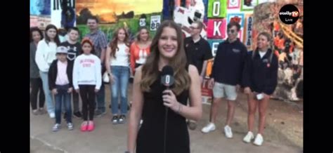 Kendall Mae Stark On Linkedin Did My First Live Shot At Walk Around I