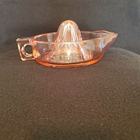 Vintage 1940s Sunkist Citrus Juicer Reamer Pink Depression Glass
