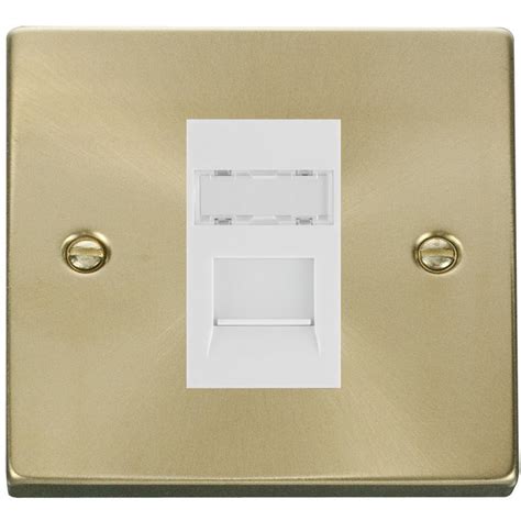 Click Deco Satin Brass Cat6 Data Socket Vpsbrj456wh Rs Electrical Supplies Click Deco Satin Brass Cat6 Data Socket Vpsbrj456wh Rs Electrical Supplies
