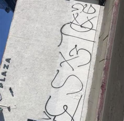East Side Torrance 13 R Calibanging