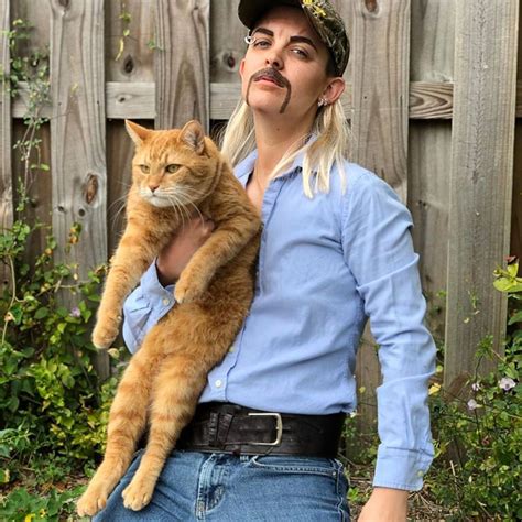 Best Joe Exotic Costume Ideas In 2020 Joe Exotic Halloween Costumes