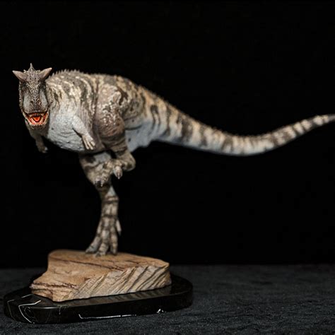Memory Museum X Keith Strasser 1 15 Carnotaurus Statue Lana Time Shop
