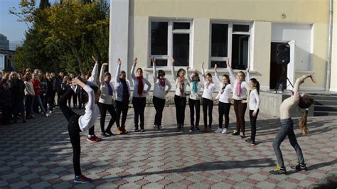 школьный флешмоб Ялта 7 школа Youtube