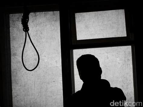 Pria di Blitar Tewas Gantung Diri, Istrinya Ditemukan Tak Bernyawa ...