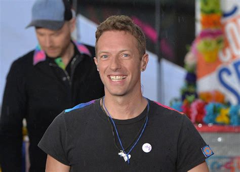 Download Chris Martin Rockefeller Plaza Wallpaper