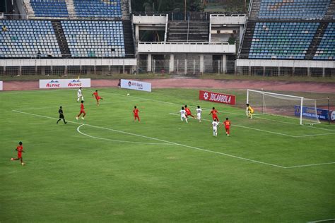 ရန်ကုန်တိုင်းဒေသကြီး ဝန်ကြီးချုပ် ဦးစိုးသိန်း မြန်မာ့လက်ရွေးစင် ယူ ၂၂ အသင်းနှင့် ဟောင်ကောင် ယူ