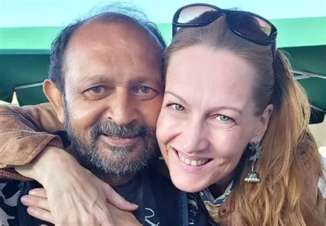 9 Hot Sexy Suzanne Bernert Bikini Pics