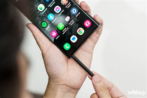 Một số mẫu Galaxy S24 Ultra có mùi lạ Đại diện Samsung trả lời ra sao