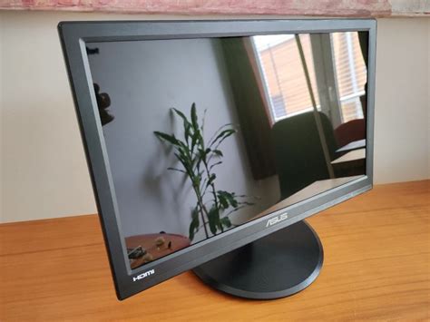Monitor Touchscreen Asus Vt H