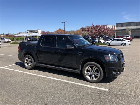 Ford Explorer Sport Trac Adrenalin