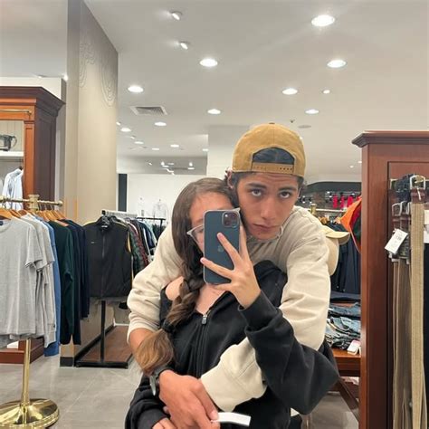 𝑆𝑜𝑓 (@sofshg) • Threads, Say more