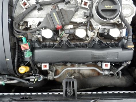 シトロエン・プジョー・ルノーv6 カムカバーガスケット｜c6 citroen peugeot renault お役立ち情報 修理