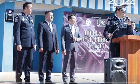 Баянзүрх дүүргээс цагдаагийн албан хэрэгцээнд 10 машин компьютер тоног төхөөрөмж гардууллаа