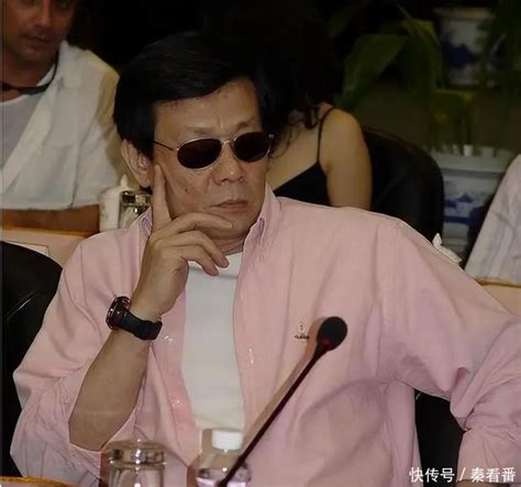 让两位妻子和谐相处住一起，坐拥双妻的寇世勋，如今过得怎么样了 360娱乐，你开心就好