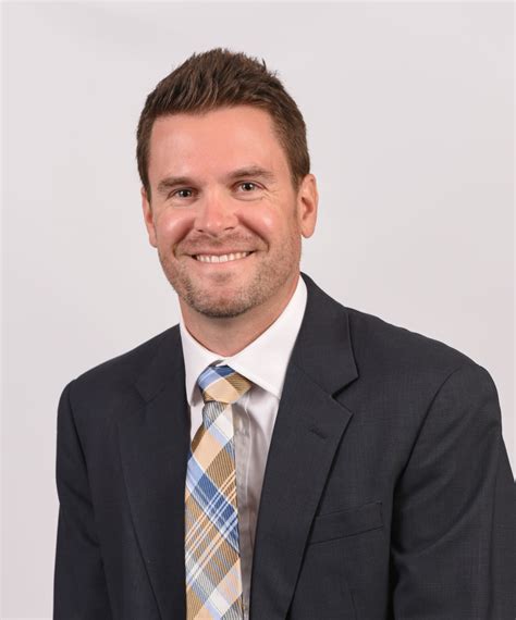 Jayce Wallace Cfp® Certified Financial Planner Emerling Floss Murphy And Associates