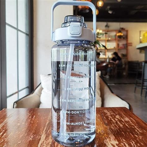 Quicknik Quicknic 2 Litre Water Bottle With Motivational Time Marker
