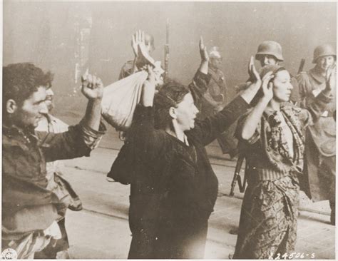 Warsaw Ghetto Jewish Uprising Photos Show Courageous Fight With Nazis